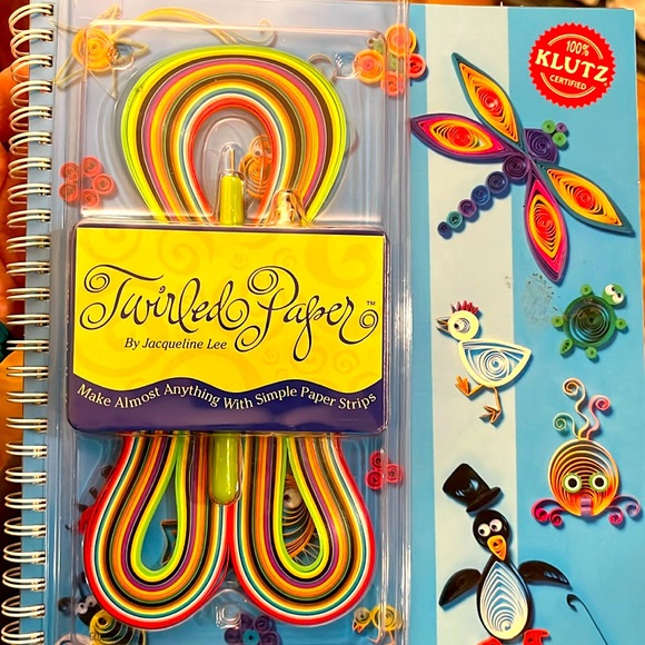 KLUTZ | Office | New Twirled Paper Make Almost Anything With Simple ...